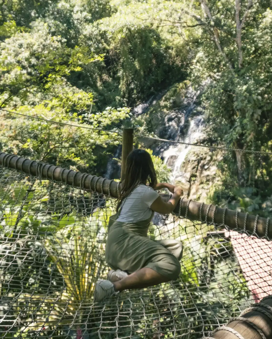 Experiencia Única en las Cascadas de Marinka ⚡